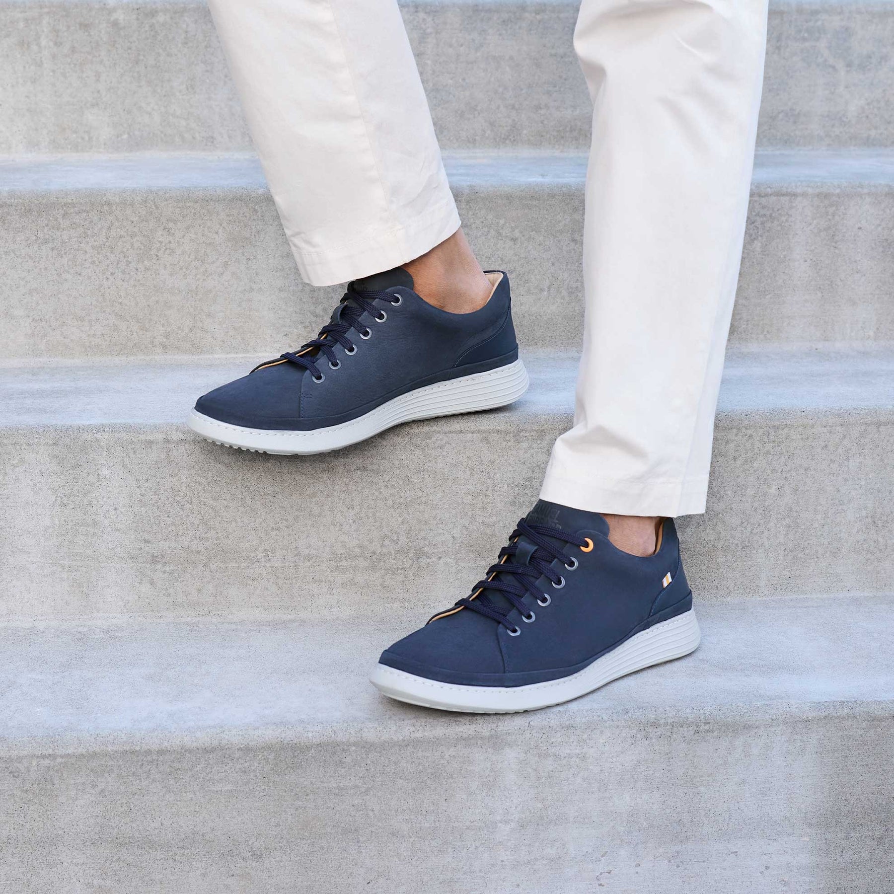 Men's Featherlight Fast Lace-Up | Navy Nubuck – Samuel Hubbard