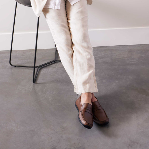 How To Fix Scuffs & Scratches In Leather Shoes | Samuel Hubbard