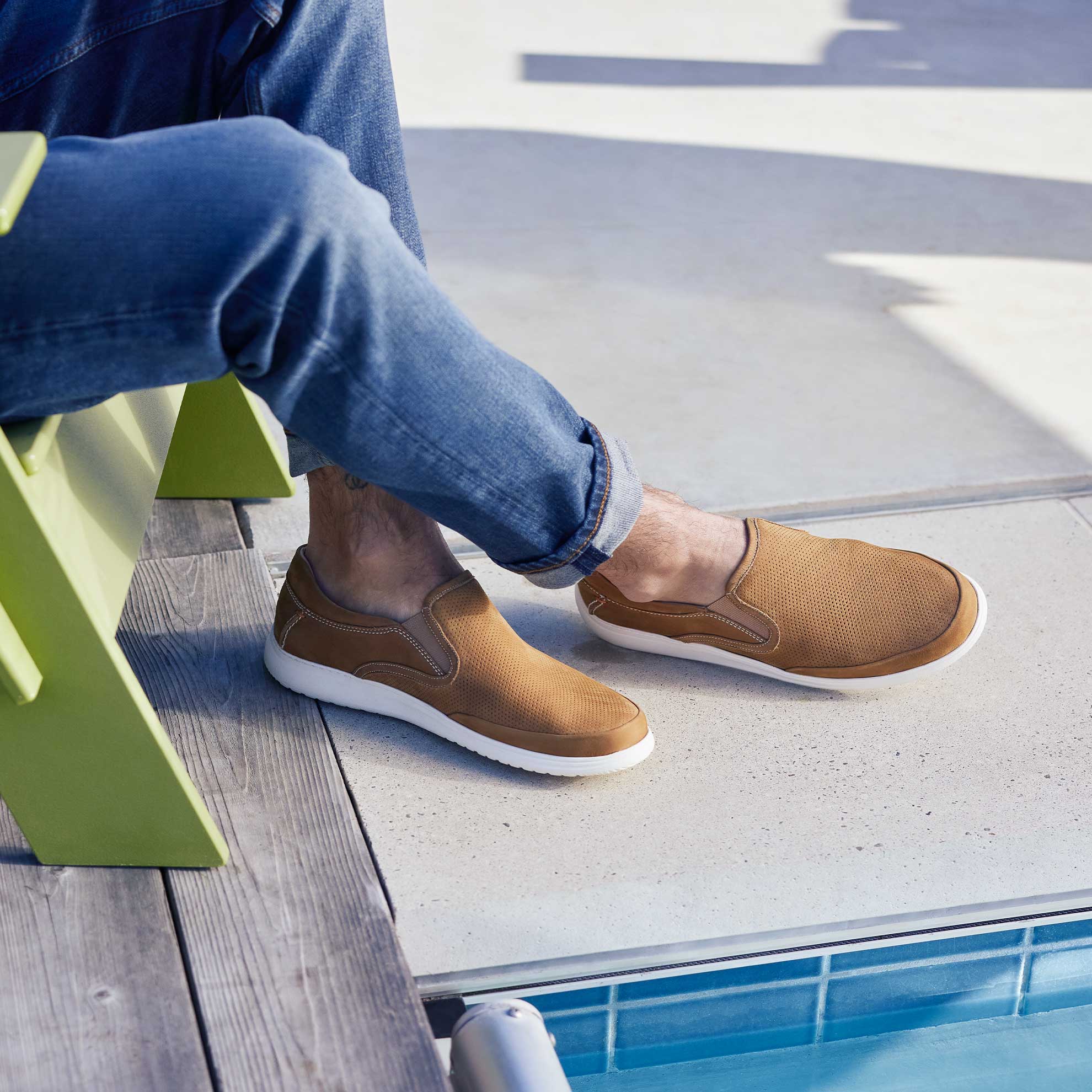 Men's Featherlight Olema Slip-Ons | Nutmeg Nubuck – Samuel Hubbard